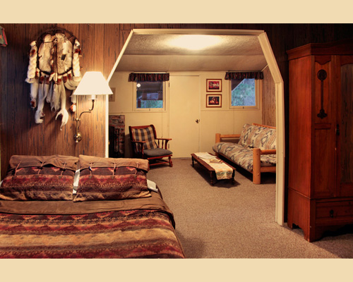 » Silver Pines Lodge