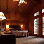 » Silver Pines Village